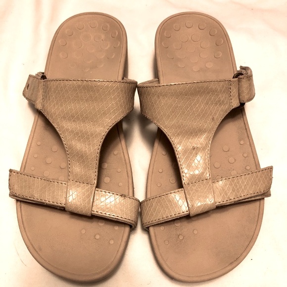 Vionic | Shoes | Vionic Ellie Oat Slides Snakeskin Embossed Wedge ...